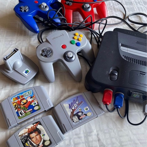 Nintendo | Video Games & Consoles | Nintendo 64 With Controllers And ...